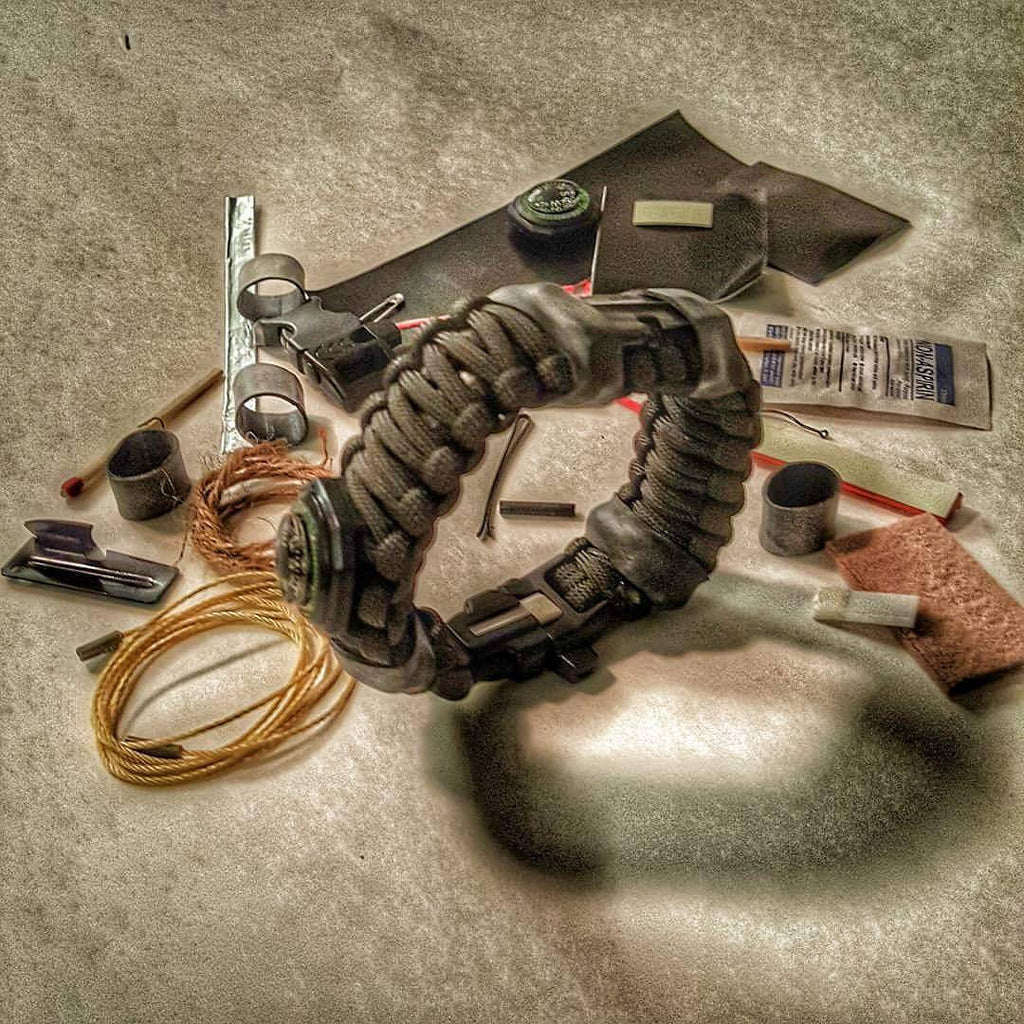 Camper Strap: Outdoor, Hike, Kayak- Survival Paracord Bracelet ...