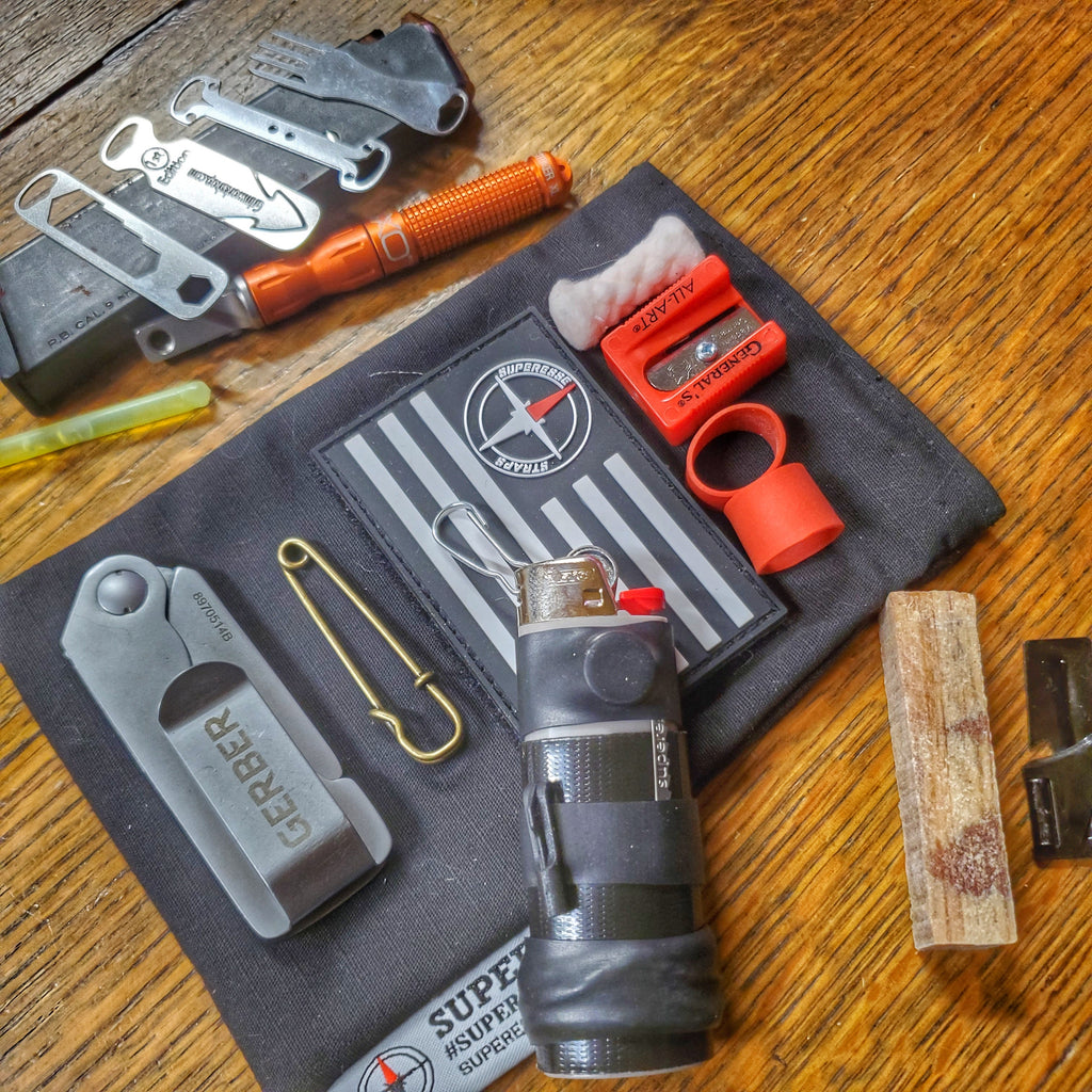 Survival Kit Lighter - Fire Starter outfitted with supplies ...