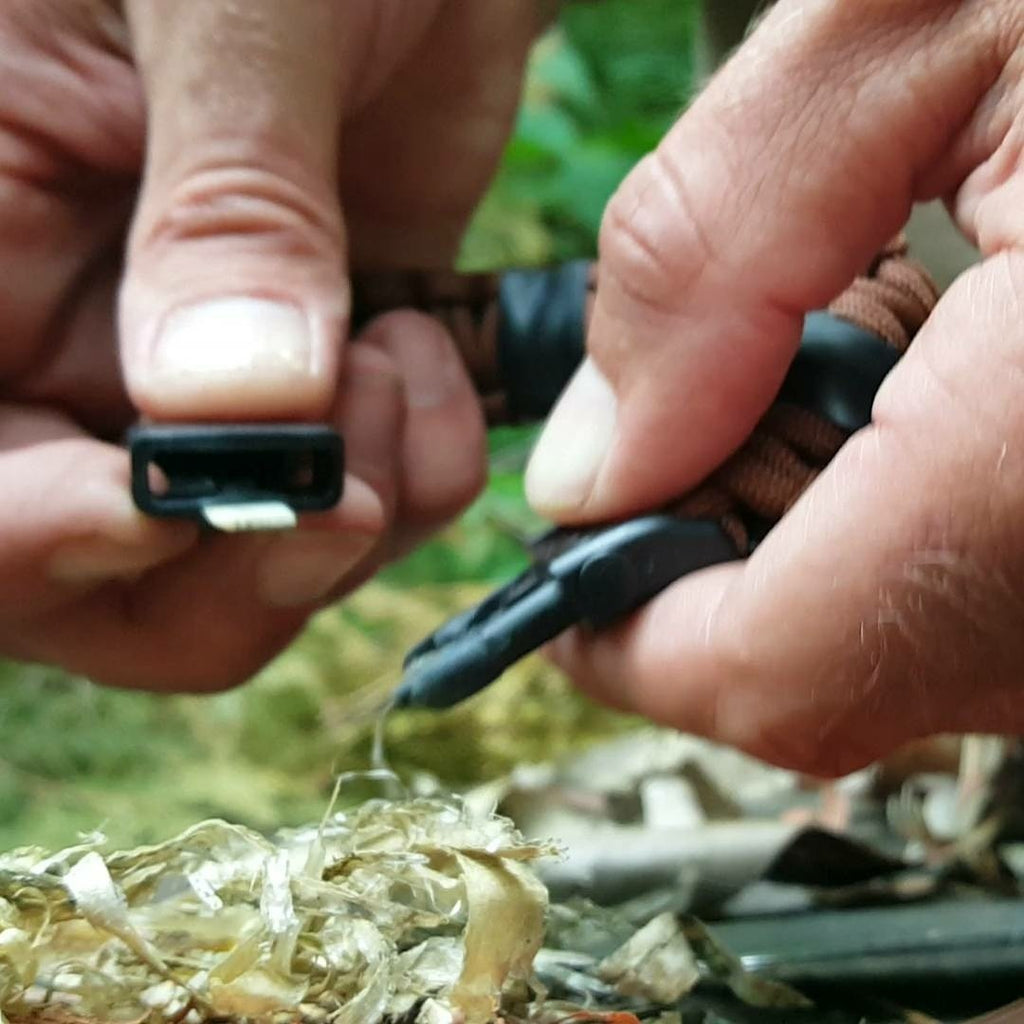 Camper Strap: Outdoor, Hike, Kayak- Survival Paracord Bracelet ...